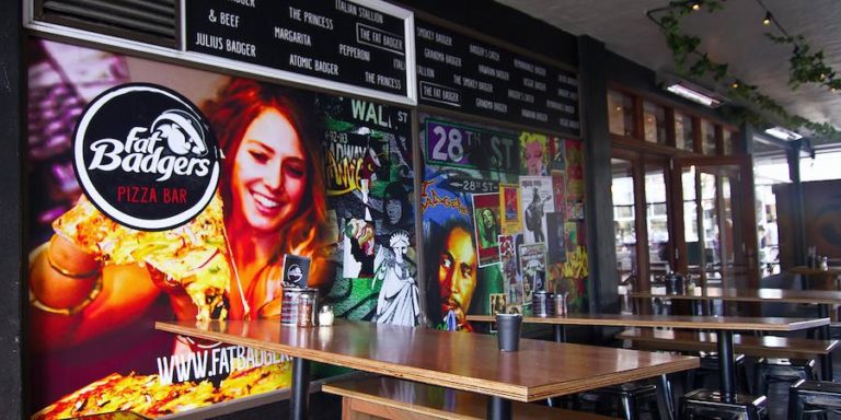 Your Professional Auckland Sign Writing Company - SIGN IT SIGNS